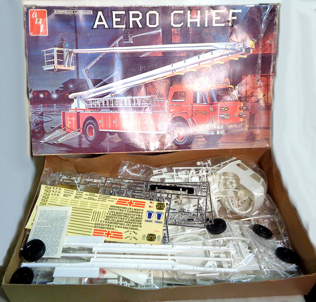 AMT 1970s RARE Complete Kit - 1/25 Scale American Lafrance Aero Chief ...
