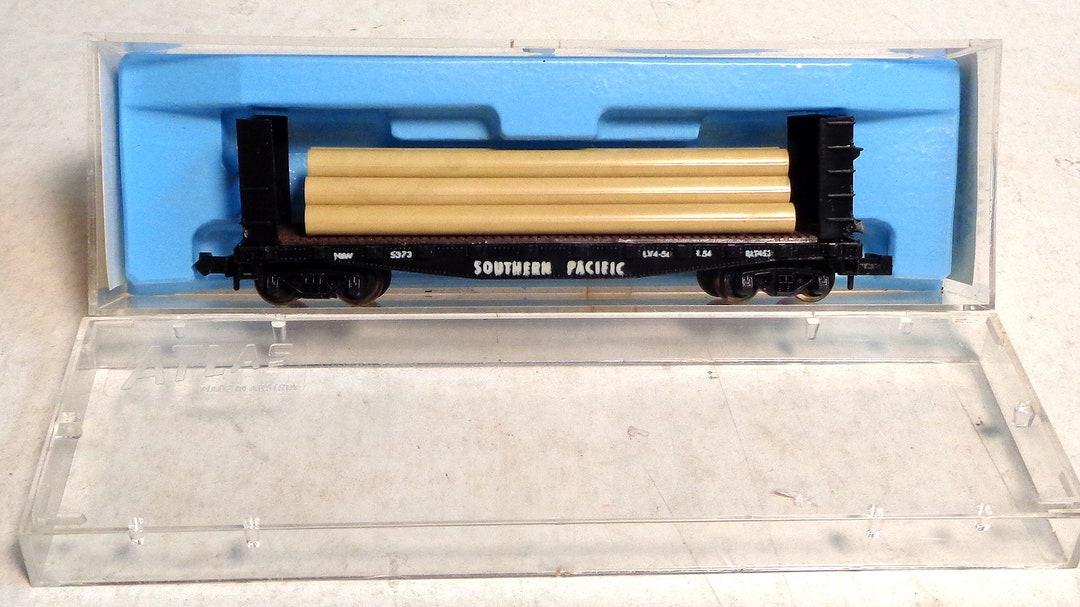N Scale Atlas Freight Car - Bulkhead Flat Car With Load - "southern ...