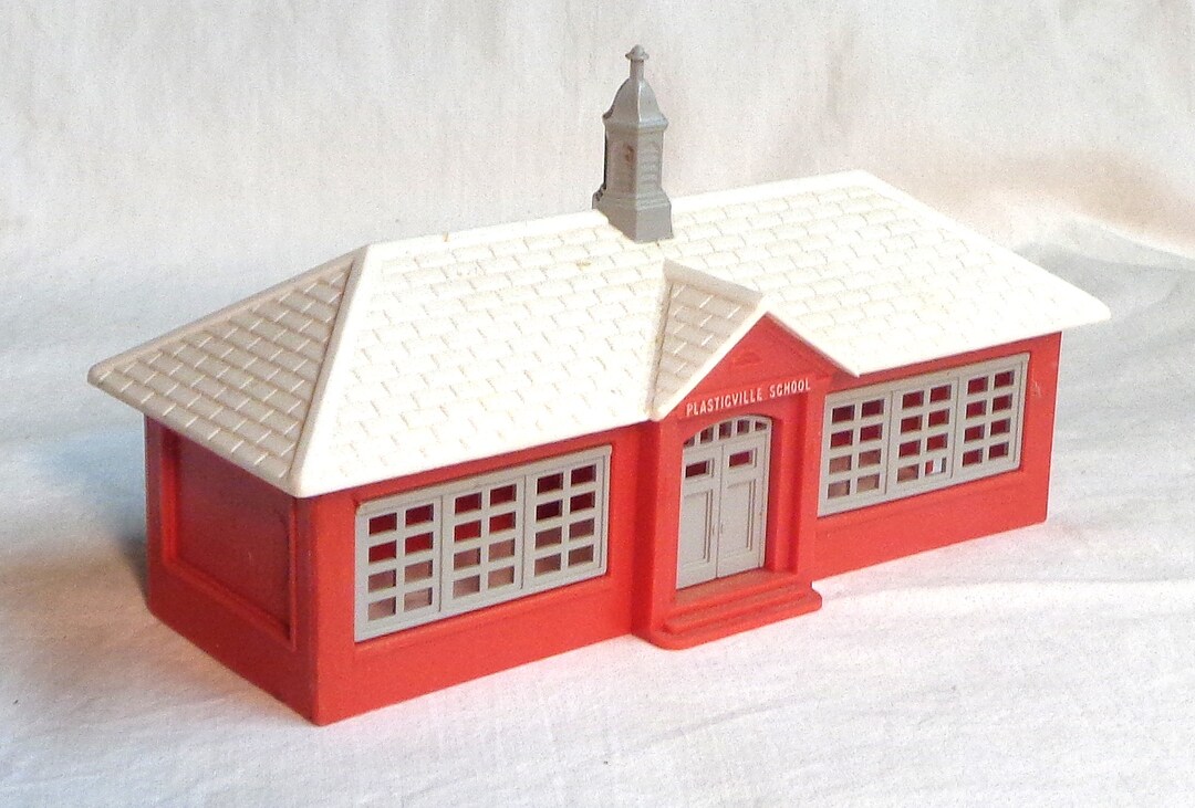 HO Scale Train Built up Building Kit - Schoolhouse - Pre-owned in Very ...