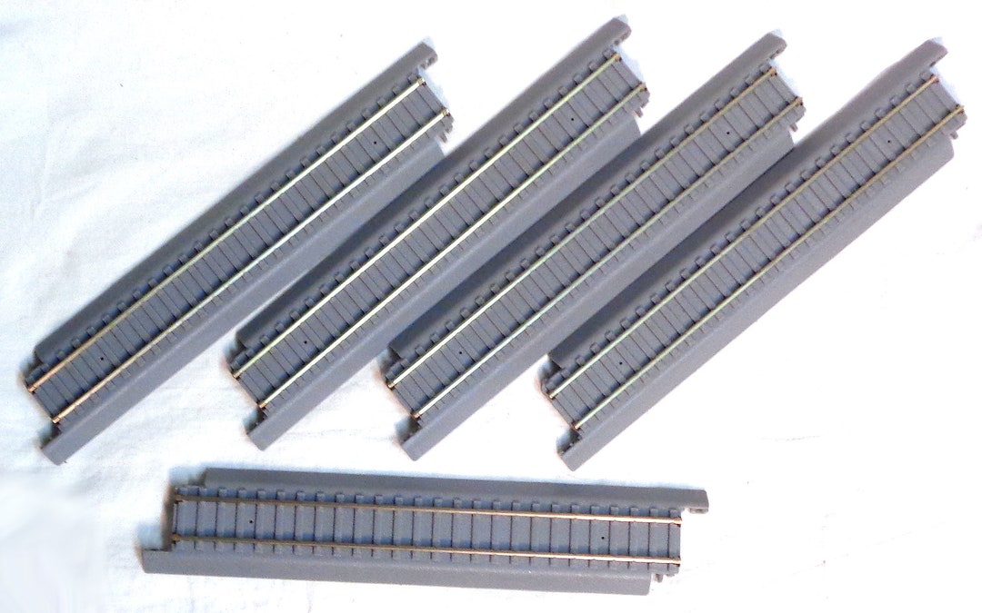 HO Scale LIFELIKE Power-lok System 9 Inch Straight Track Sectionsfive ...