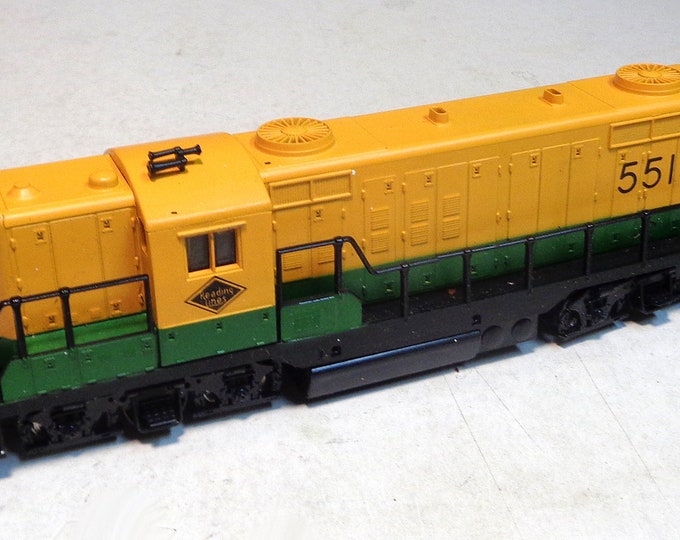 HO AHM GP-18 Diesel Powered Engine - "reading Lines" 5513 - Runs Great ...