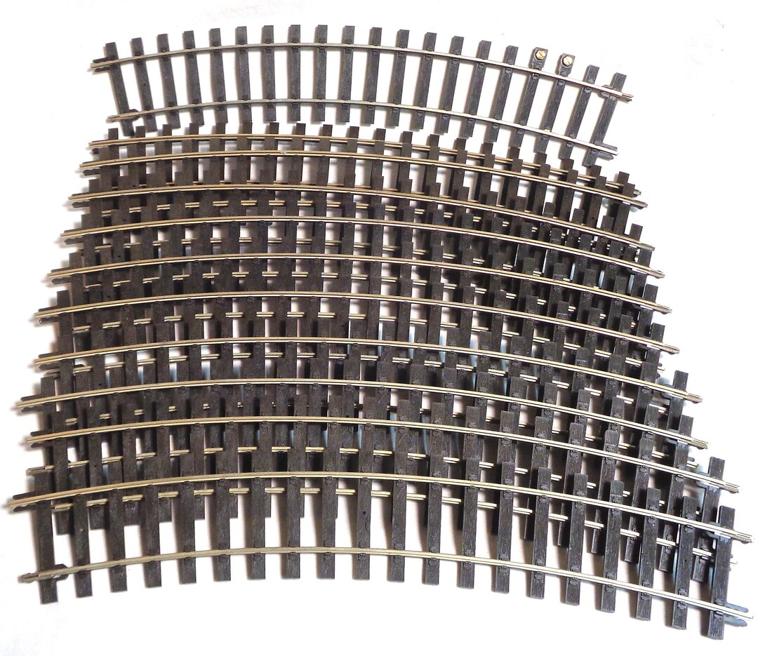 O Scale Pola-maxi 2 Rail - Curve Track Lot of 11 Pieces - Pre-owned in ...