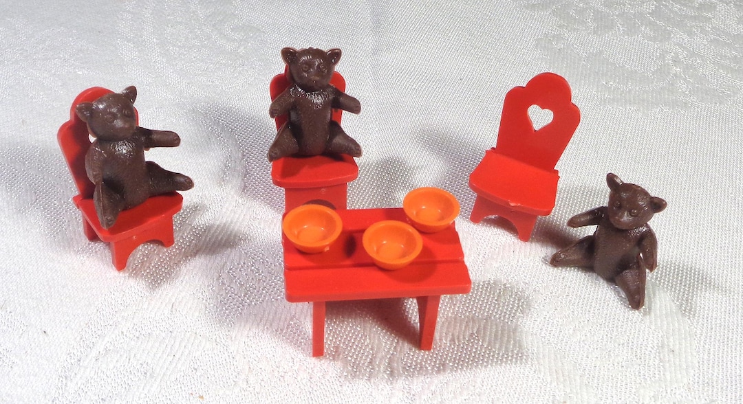 Reisler RARE Set of Miniature "three Little Bears" W/chairs, Table ...