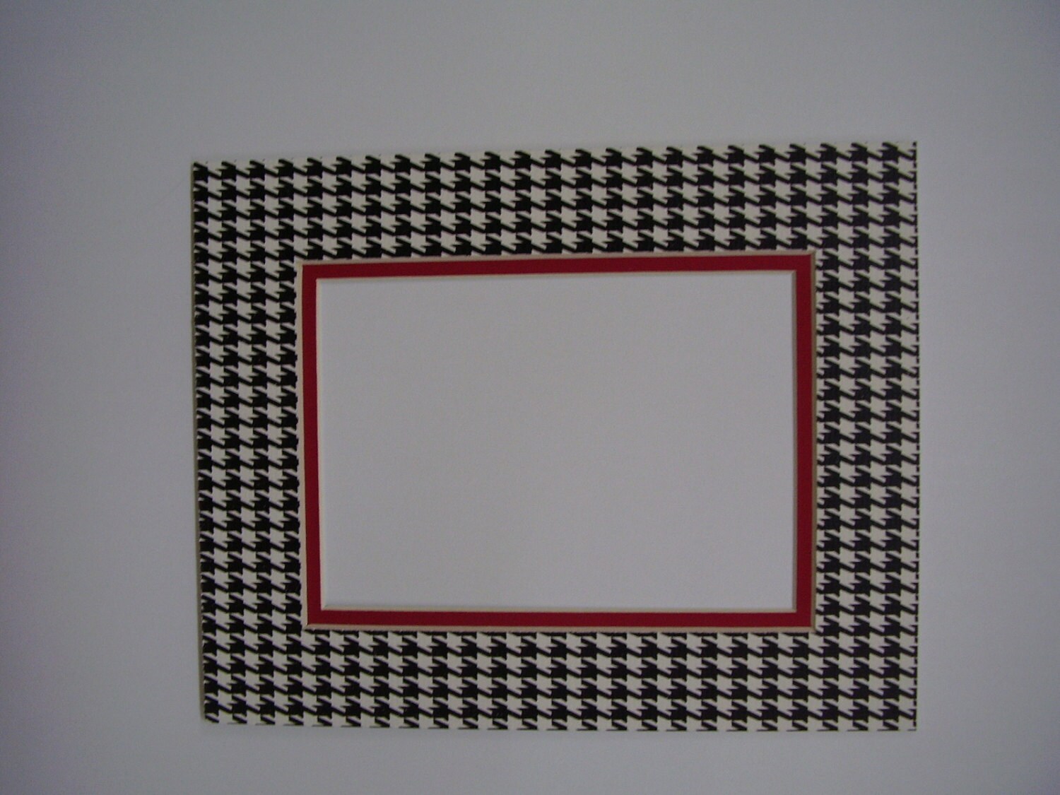 Picture Frame Mat Houndstooth Check Black & White With Alabama Crimson ...