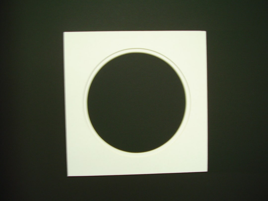 Picture Framing Mat White With White Inner Mat 10x10with Circle Round ...