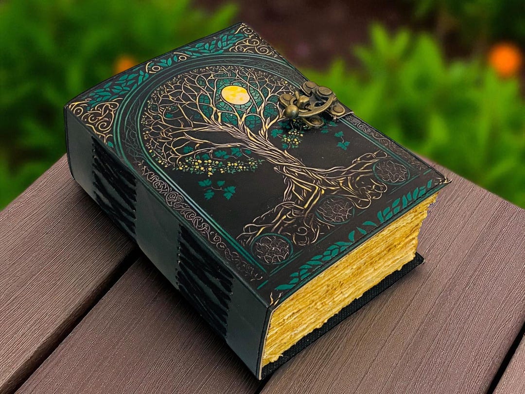 Tree of Life Vintage Leather Grimoire – Witchcraft Spell Book With Lock ...