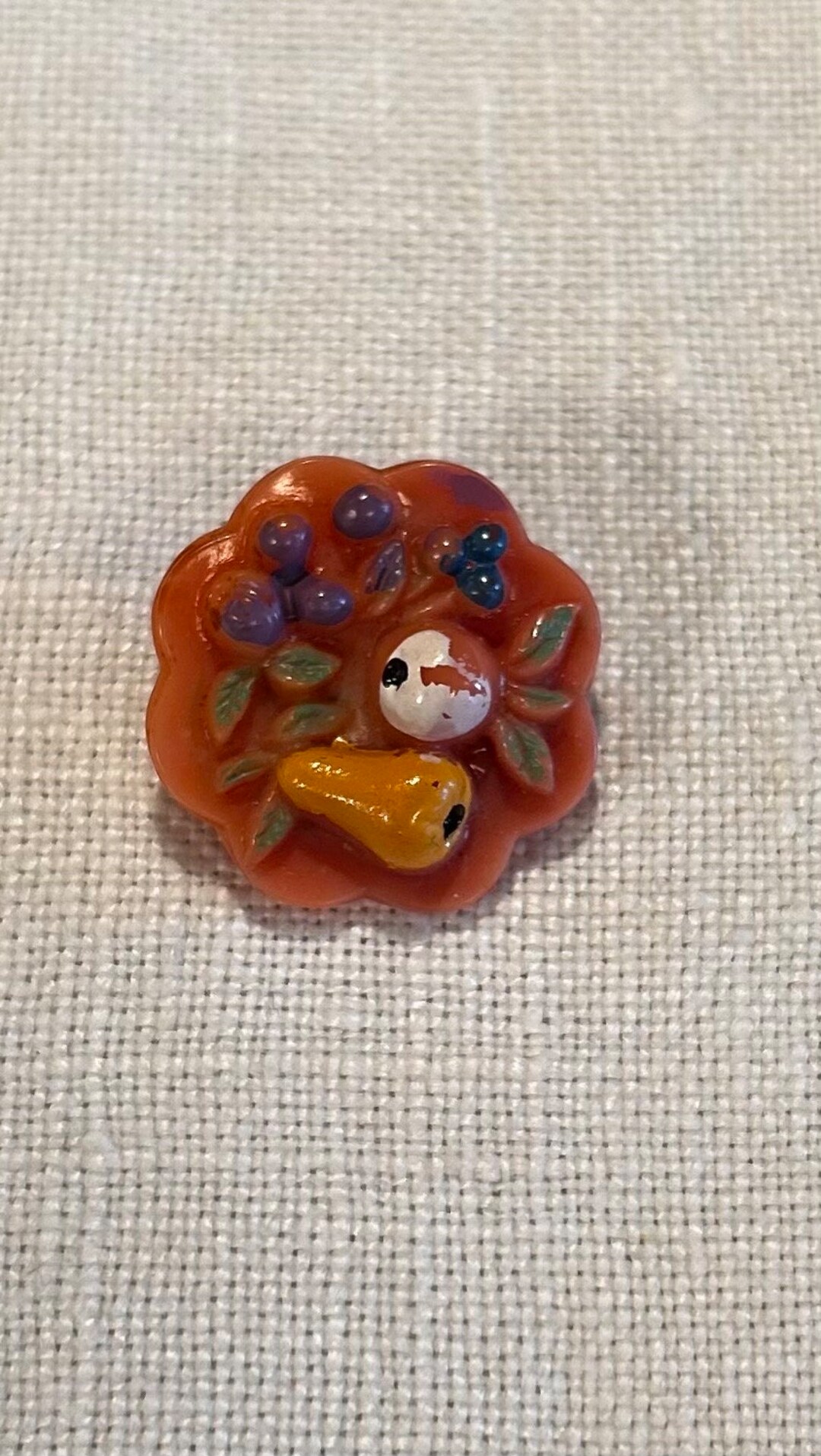 Great Vintage Goofy, Realistic Fruit on Scalloped Plate Button 7/8 ...