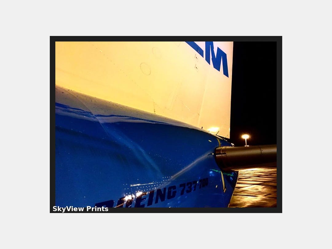KLM Boeing 737-700 Tail at Night – Digital Aviation Wall Art ...