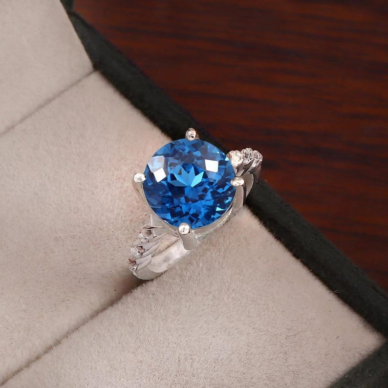 Blue Paraiba Tourmaline Solitaire Ring, Diamond Shank, Elegant ...