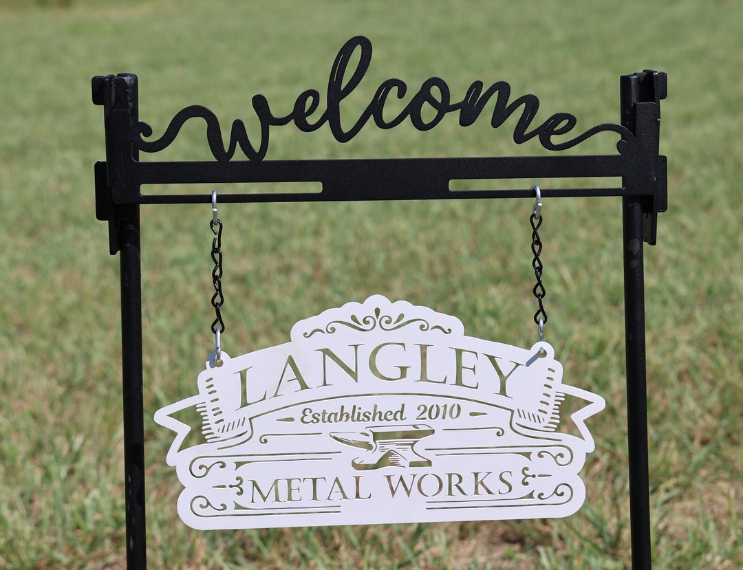 Powder Coated Metal Welcome Sign Holder - Easy Setup for Garden, Yard ...
