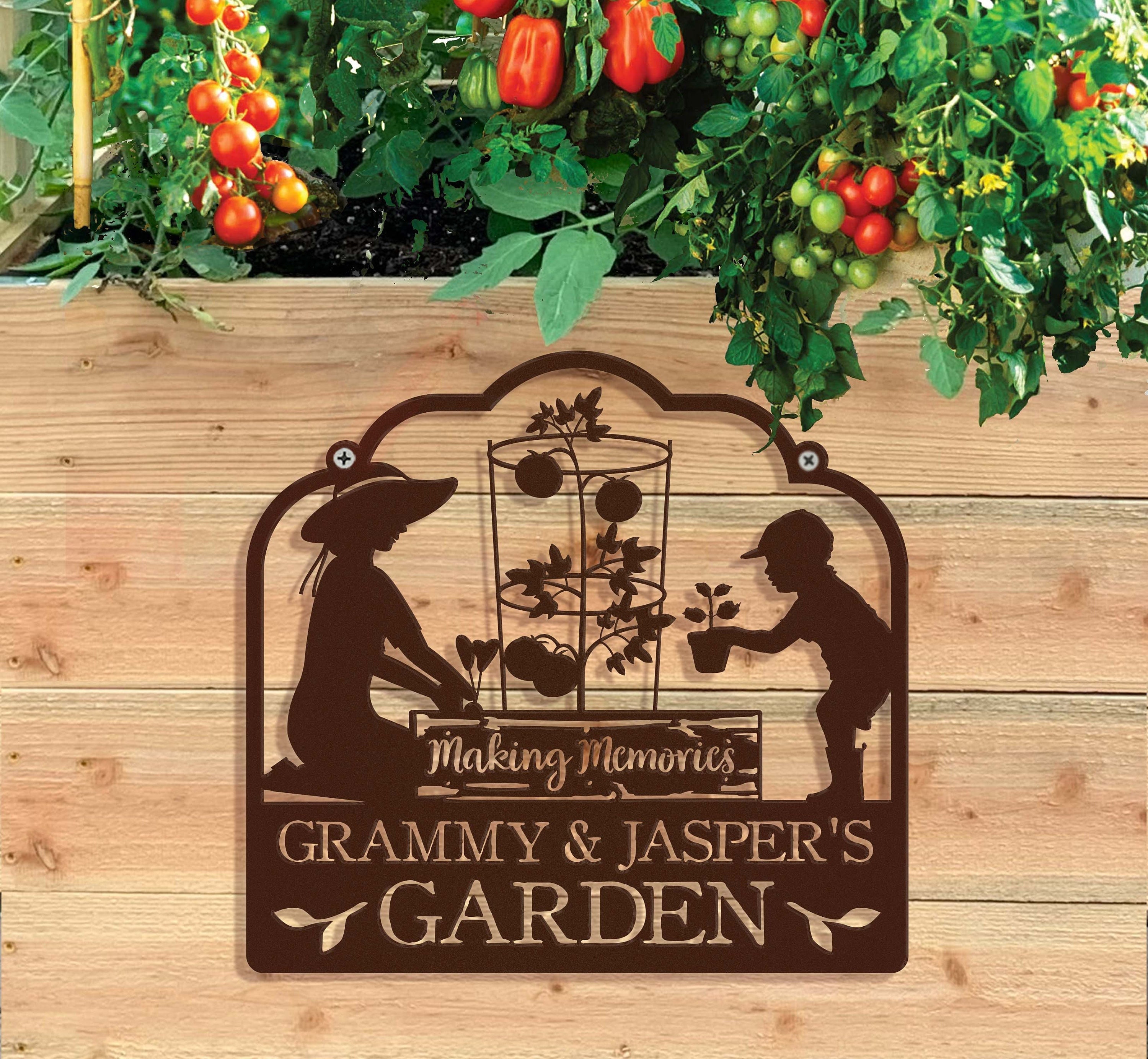 Custom Family Garden Sign: Personalized Metal Art for Grandparents - Etsy