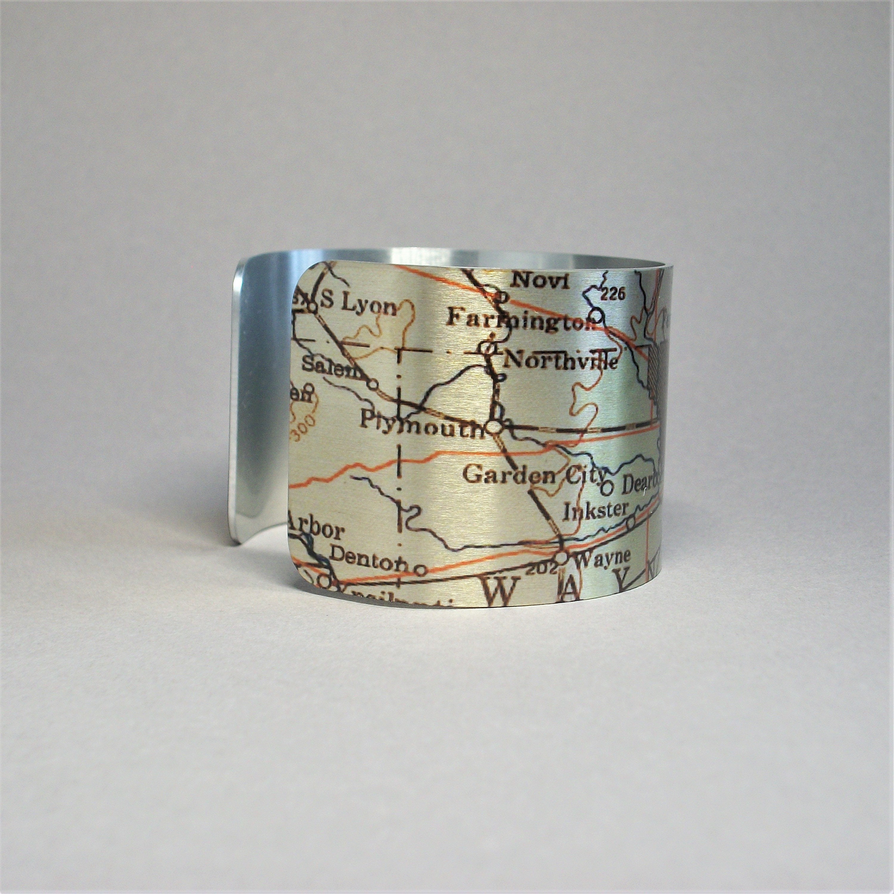 Detroit Michigan Map Cuff Bracelet Unique Gift for Men or - Etsy