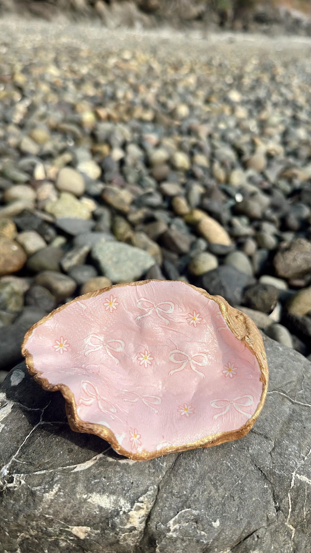 Handmade Coquette Bows Oyster Shell Jewelry Dish - Etsy