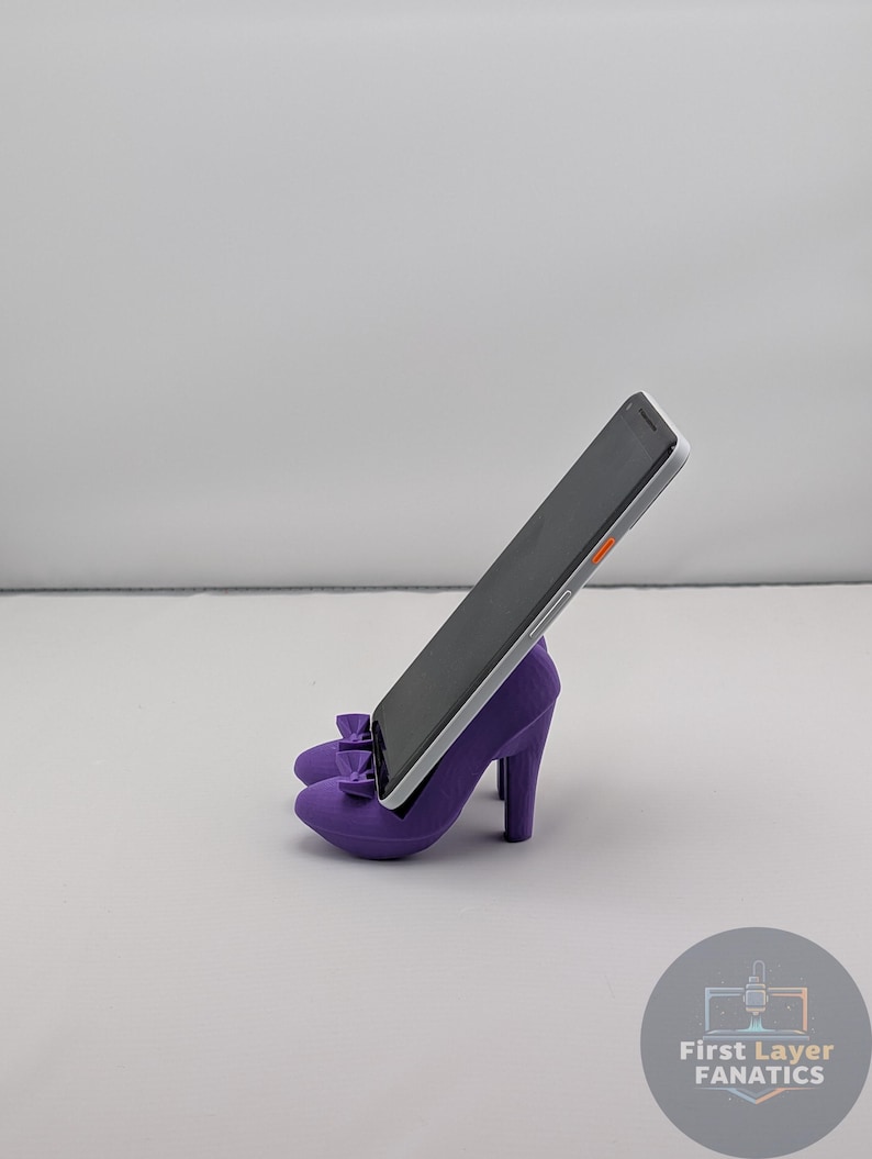 High Heel Phone Stand | Chic Desk Accessory, Fashionista Gift, 3D ...