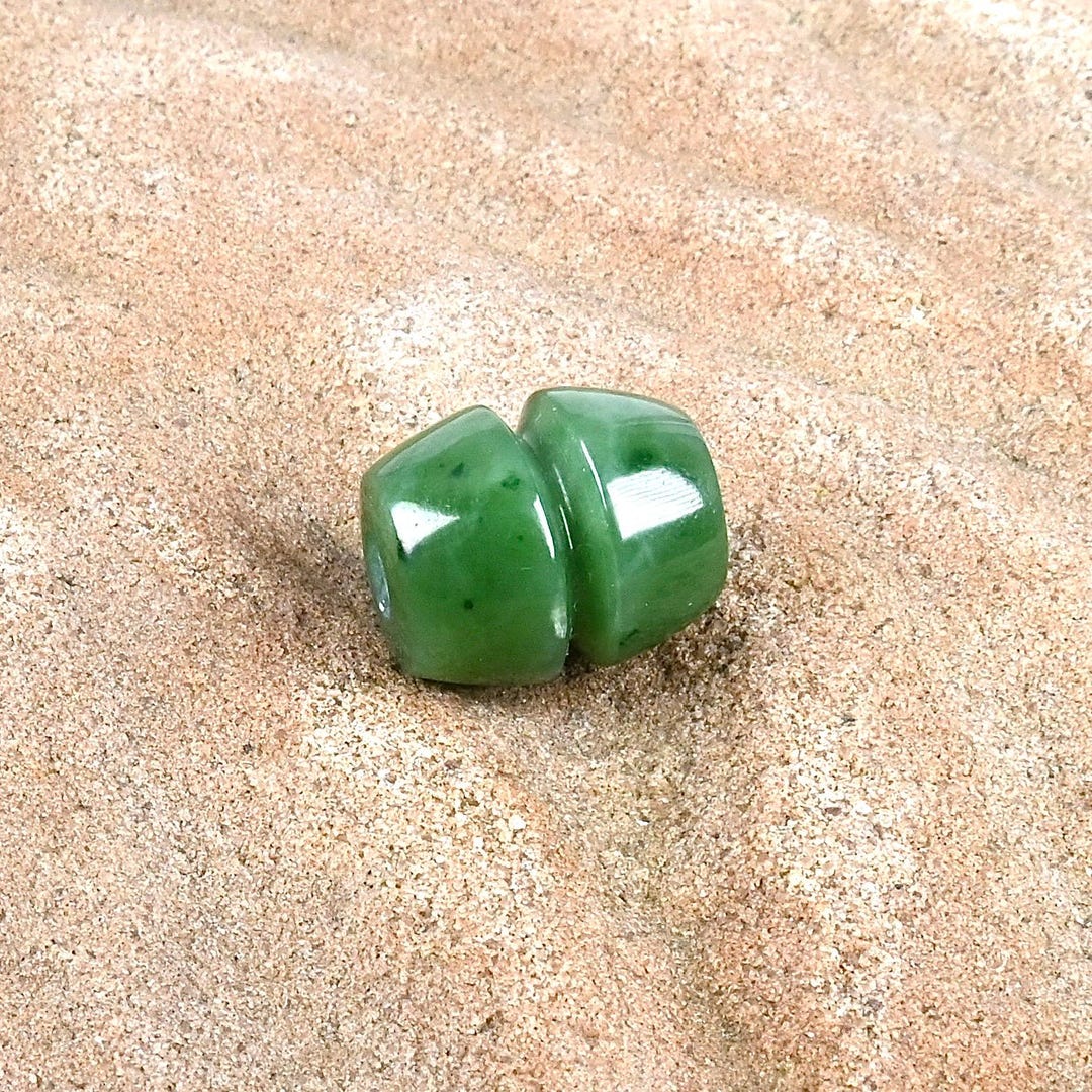 Hand Carved Yukon Jade Bead: Jade Jewelry - Etsy