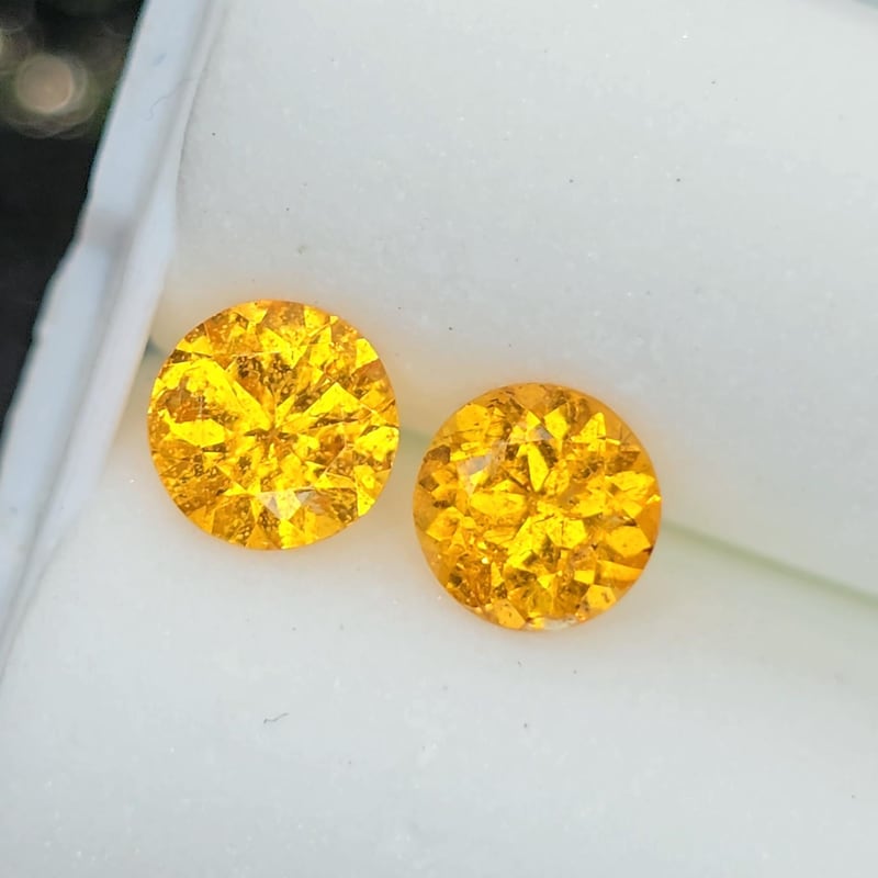 Spessartine Garnet Pair - Etsy