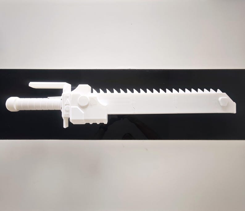 Chainsword MK1 – 3D Printed Chainsword | Sci-fi Cosplay Prop | Life ...