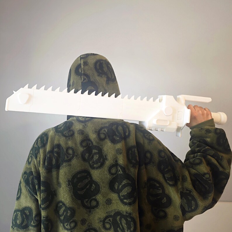 Chainsword MK1 – 3D Printed Chainsword | Sci-fi Cosplay Prop | Life ...