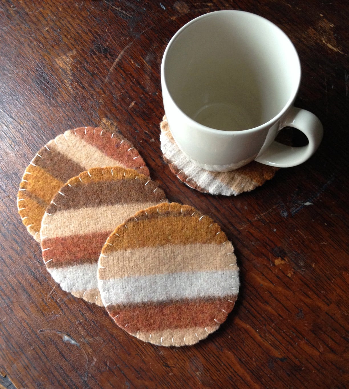 Reclaimed Wool Felt Reversible Coaster Set - Etsy