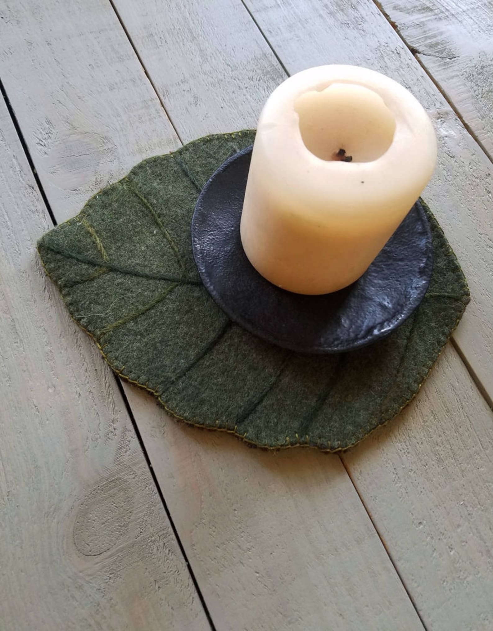 Leaf Shaped Reclaimed Wool Felt Candle Mat - Etsy