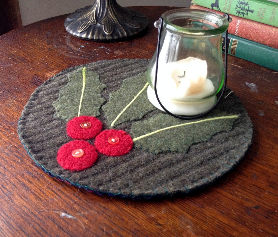 Holly Applique Wool Felt Candle Mat - Etsy