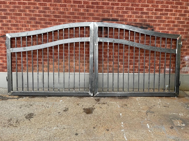 Driveway Metal Gate / Swing Gate - Twin Wave Design - MG0011 - Etsy