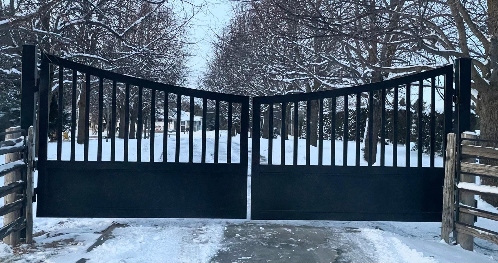 Driveway Metal Gate / Swing Gate - Hill Lines Design - MG0005 - Etsy