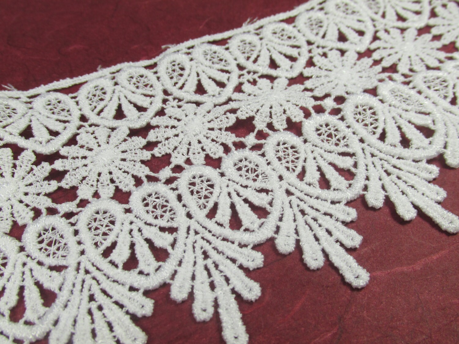 Long Nearly 4 Inch White or Ivory Heart and Daisy Venise Lace - Etsy