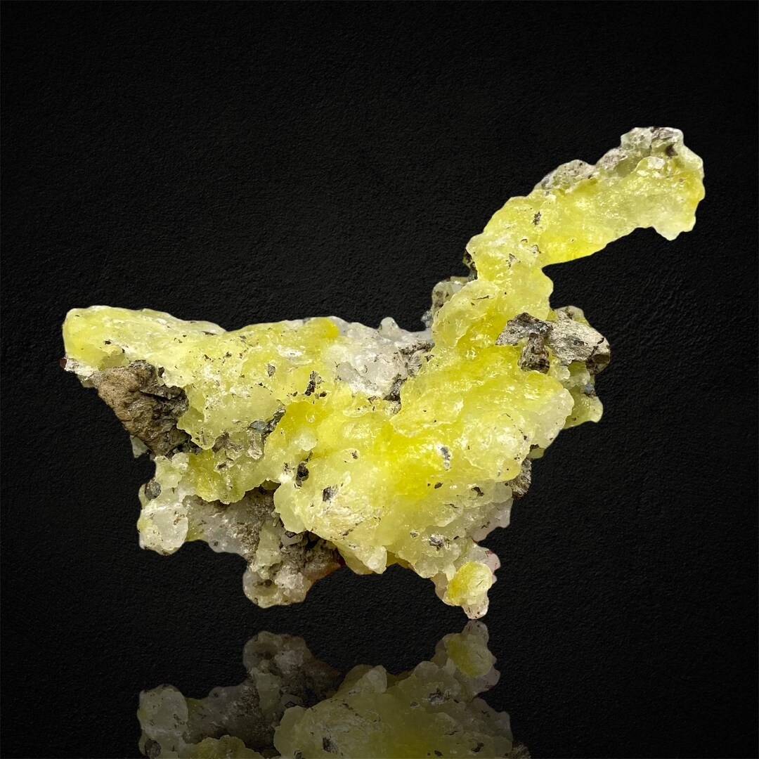 69gram Most Beautiful Natural Brucite Unique Shape Spaceman Mineral for ...
