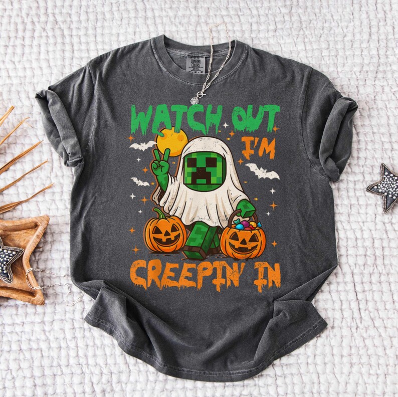 Halloween Ghost Creepin Digital File, Spooky Season Design - Etsy