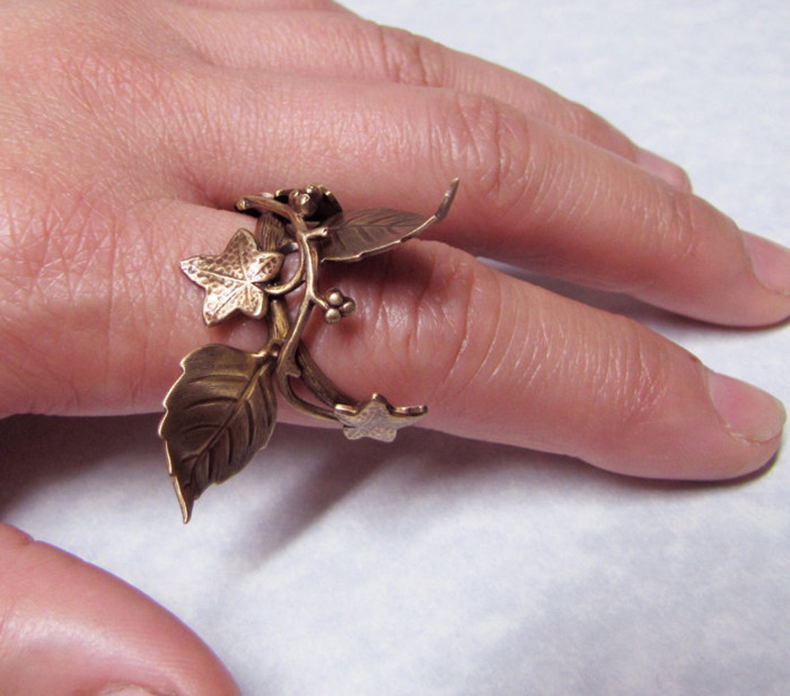 Fairy Tale Forest Ivy Leaf Ring - Etsy Canada