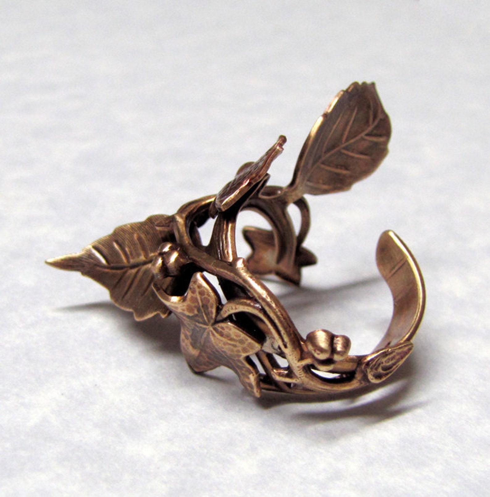 Fairy Tale Forest Ivy Leaf Ring - Etsy Canada