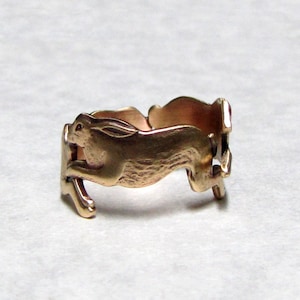 Running Rabbit Ring - Etsy