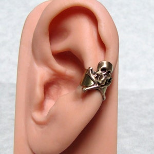 Steampunk Skull Ear Cuff - Etsy