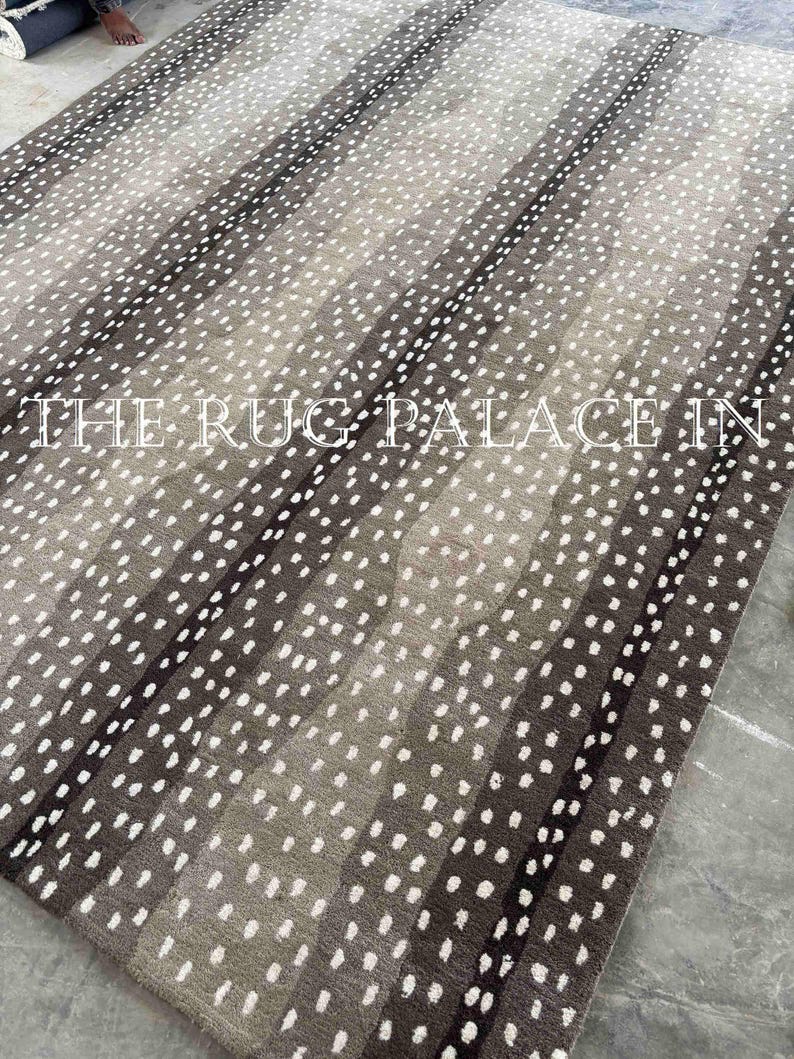 Hand Tufted Modern Wool Area Rug, Grey and Ivory Spotted Design Carpet ...