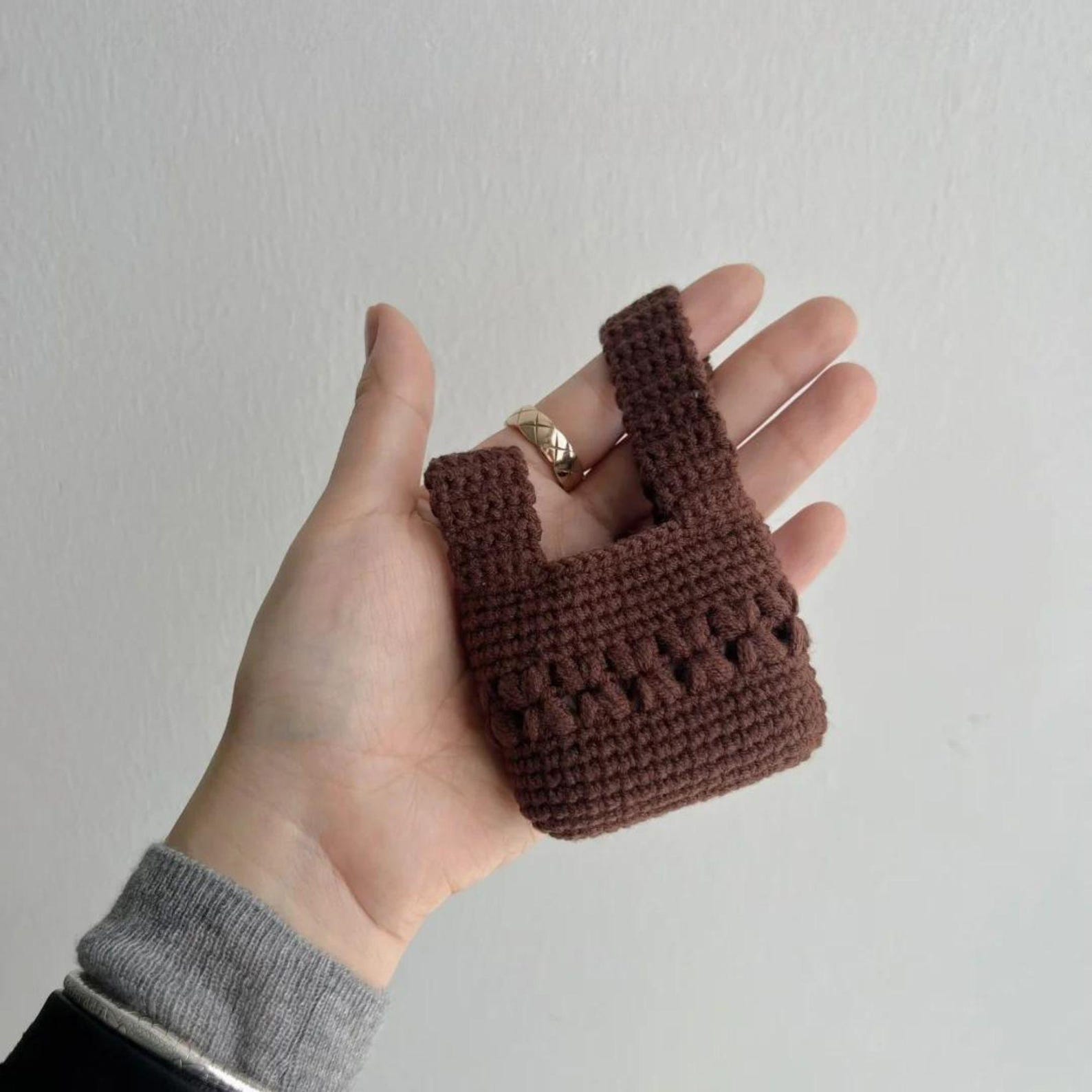 Crochet AirPod Case Pattern, Crochet AirPod Case, AirPod Holder Crochet ...