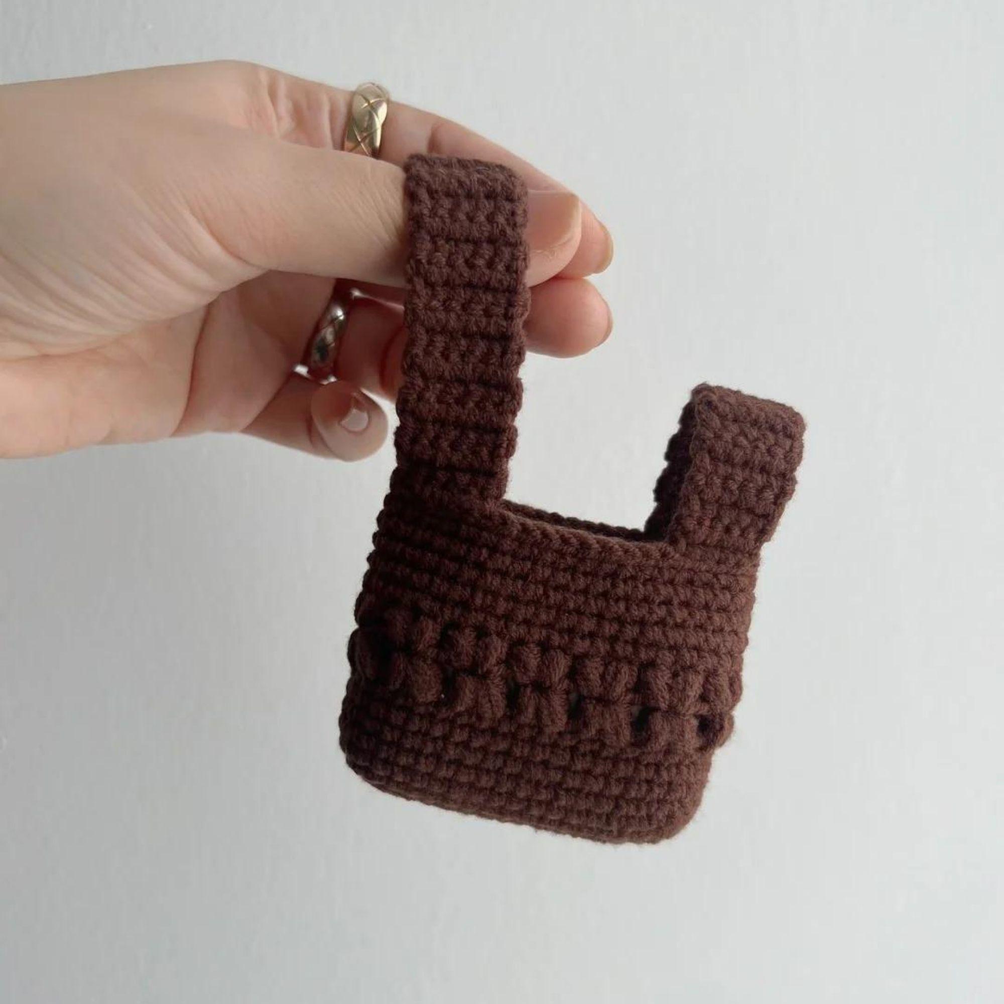 Crochet AirPod Case Pattern, Crochet AirPod Case, AirPod Holder Crochet ...