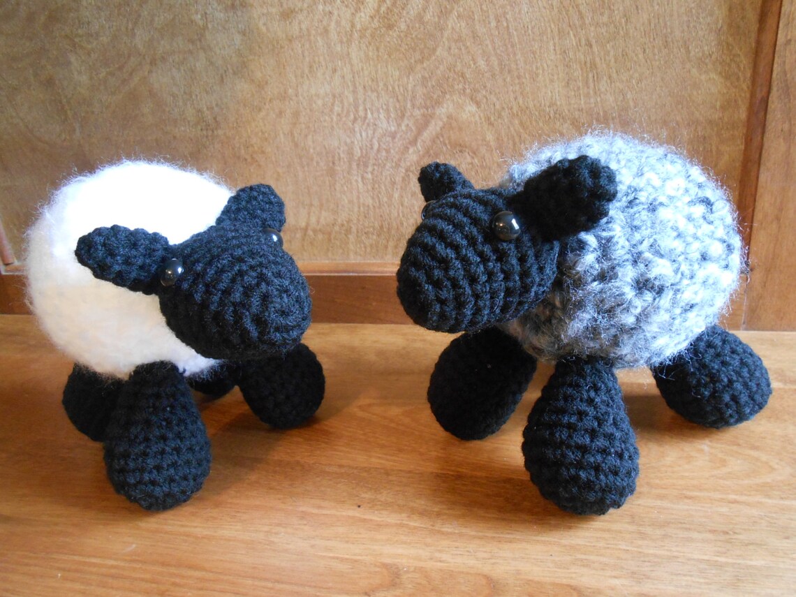 PATTERN Cute Little Sheep Crochet Pattern DOWNLOADABLE | Etsy
