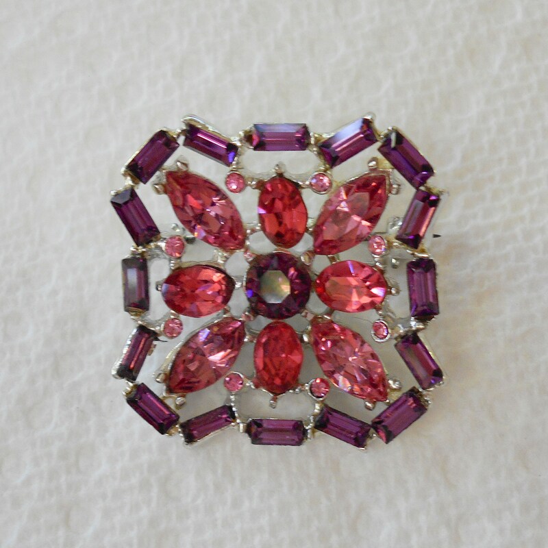 Square Brooch - Etsy