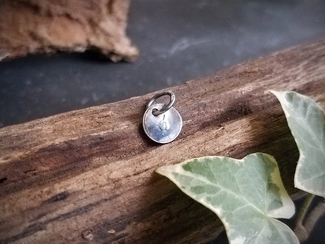 Tiny Achillea Millefolium Yarrow Petal Pure Silver Pendant - Etsy