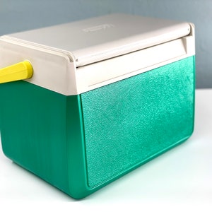 Vintage 1980s Coleman Cooler, 1990s Vintage Cooler, Model 5210, Made in ...