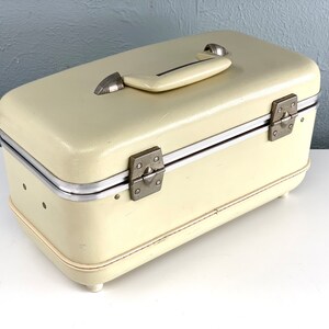 Vintage White Train Case by Wayfarer, Vintage Luggage, Small Cosmetic ...