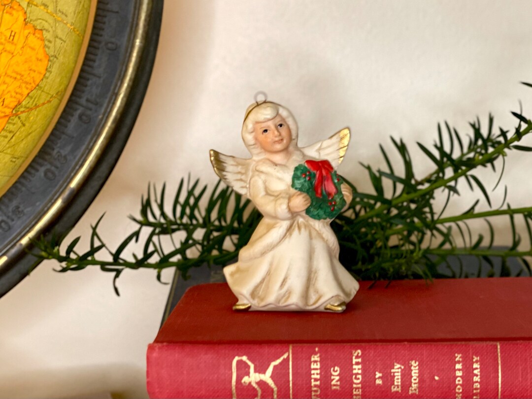 Vintage Homco Christmas Angel Figurine Ornament With Wreath - Etsy