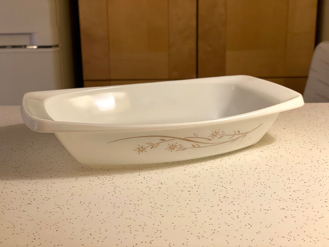 Vintage Pyrex Golden Honeysuckle Casserole 055 2 1/2 QT, Pyrex Gold ...