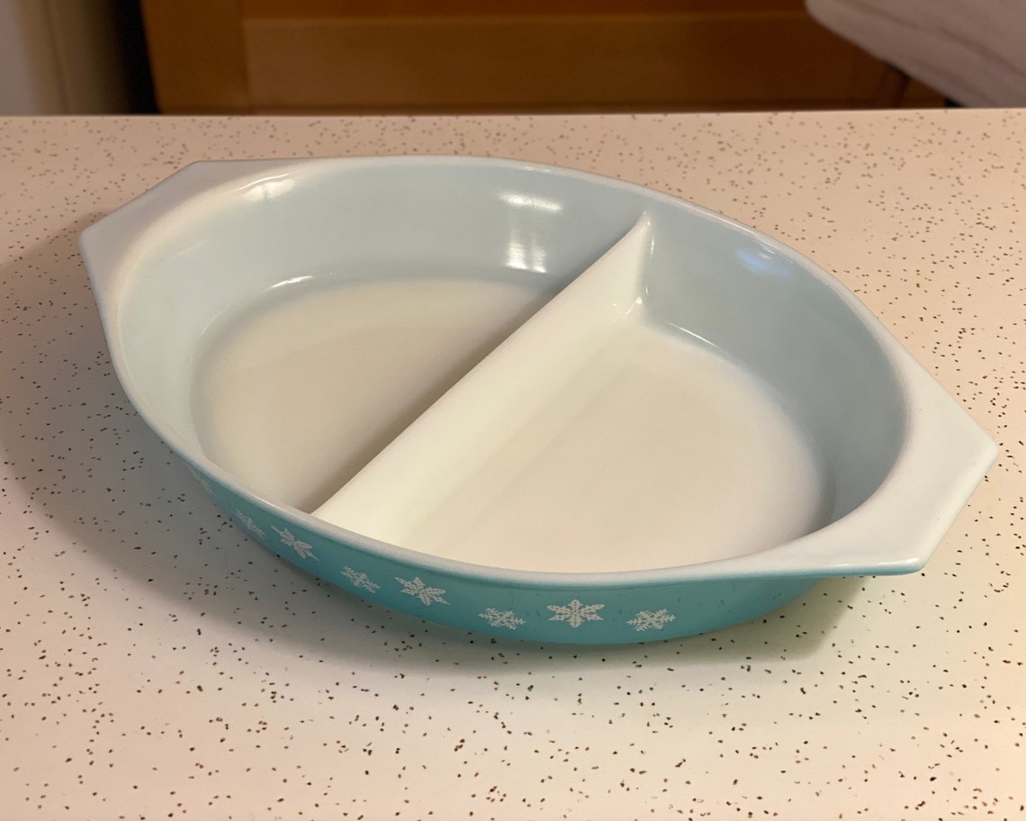 Turquoise Pyrex Snowflake Divided Casserole Dish 1 1/2 Quart - Etsy
