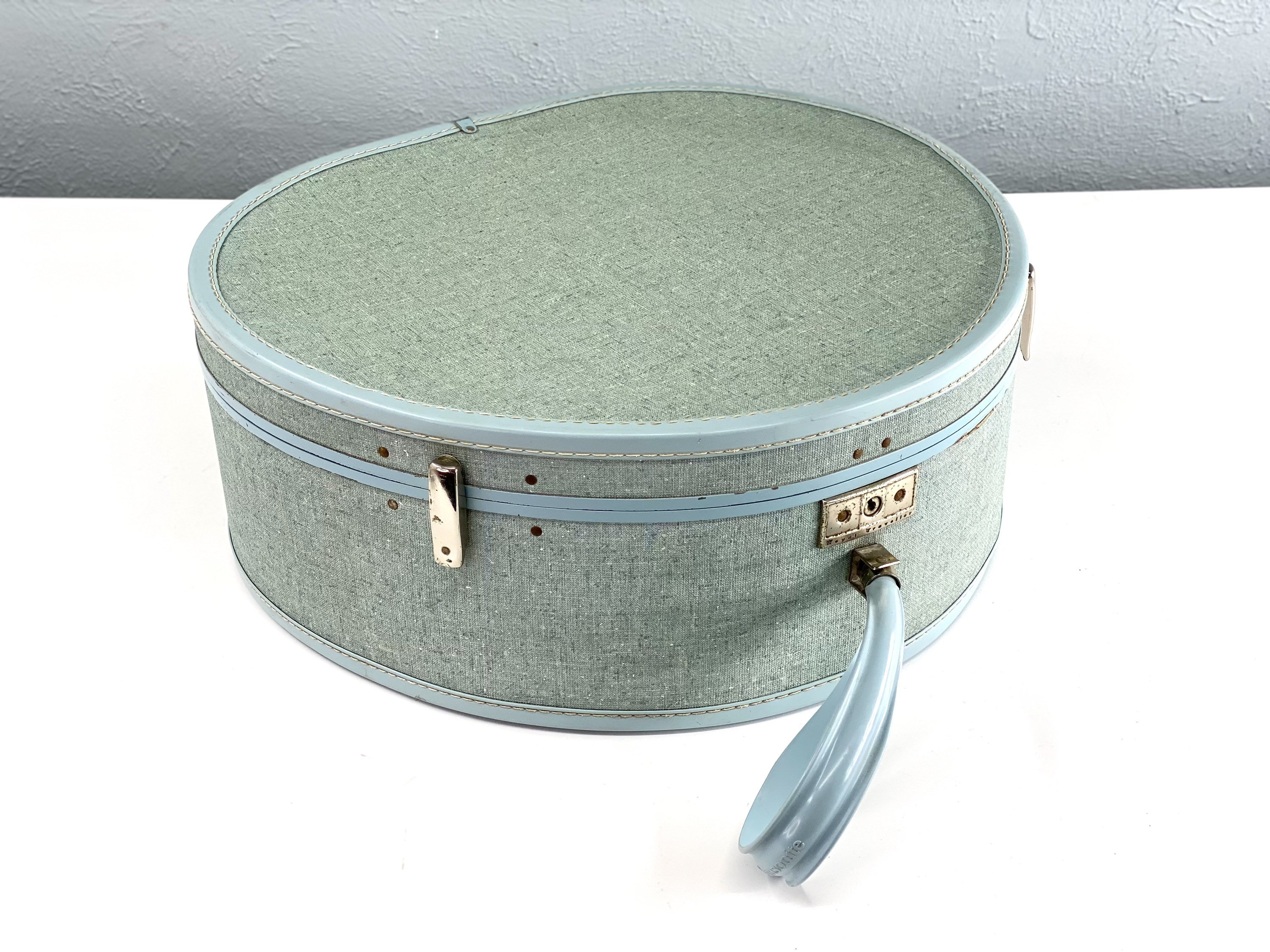 Vintage Round Royal Traveller Hat Box, Round Samsonite Luggage, Hatbox ...