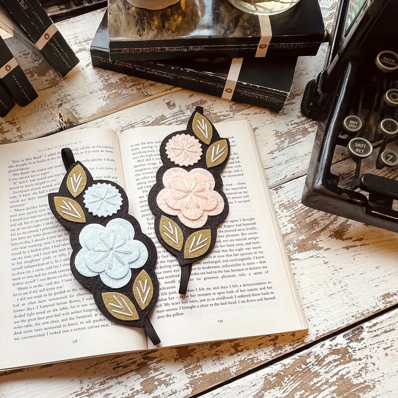 Elastic Band Bookmark - Etsy