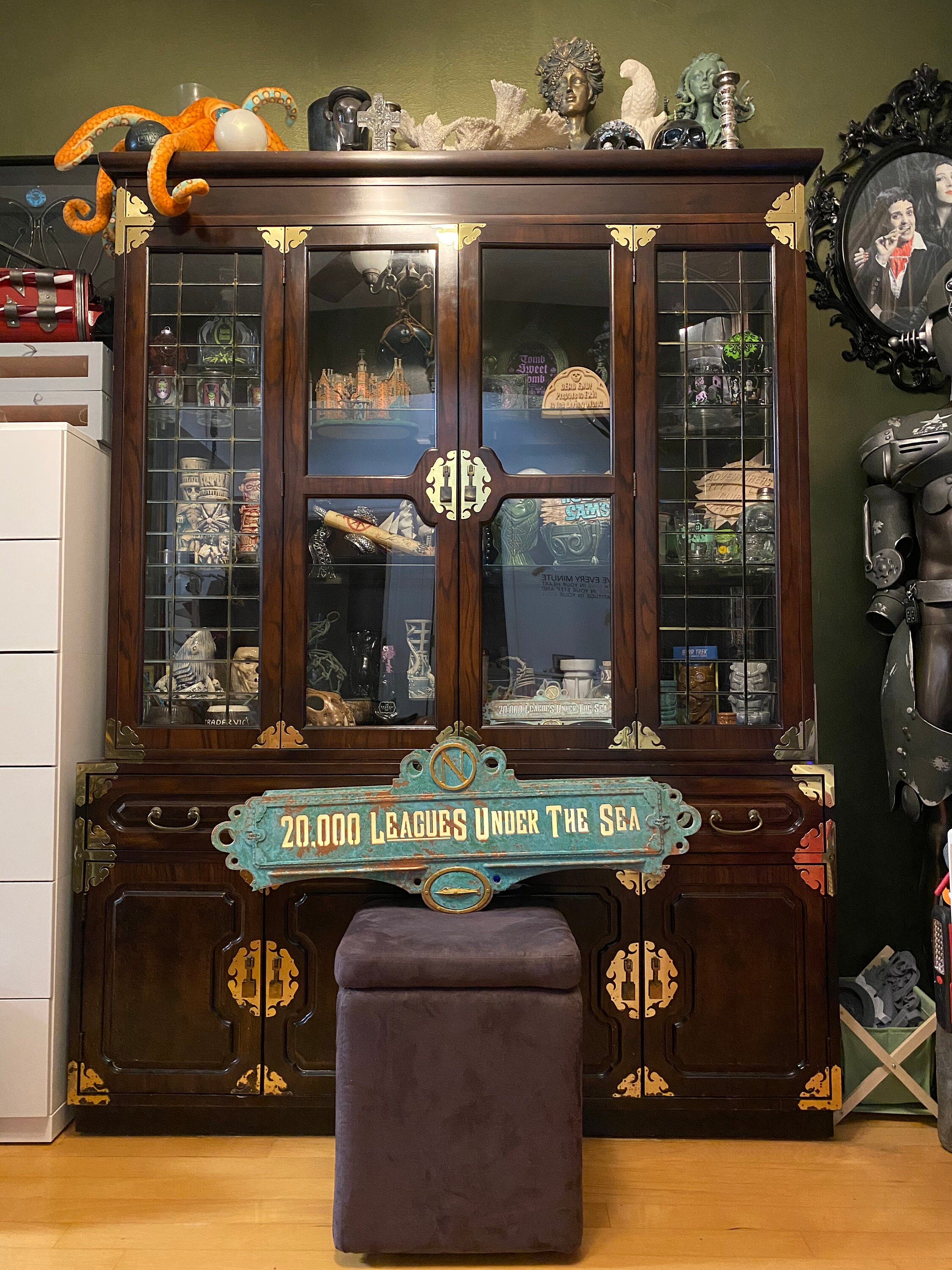 Order of the Sleepless Knights Parrothead Acrylic and Wood Sign — NO ...