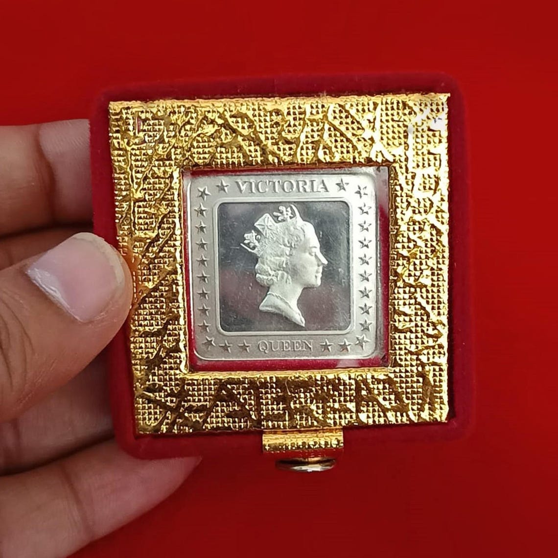999 Pure Silver Victoria Queen Coin: British Bullion Bar, Collectible ...