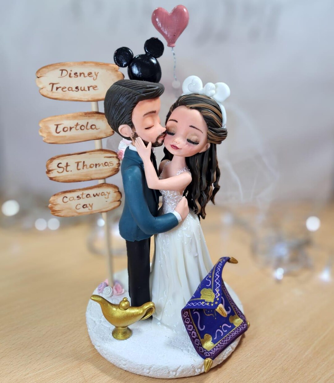 Travel Theme Wedding Cake Topper Bride and Groom Figurine, Traveler ...